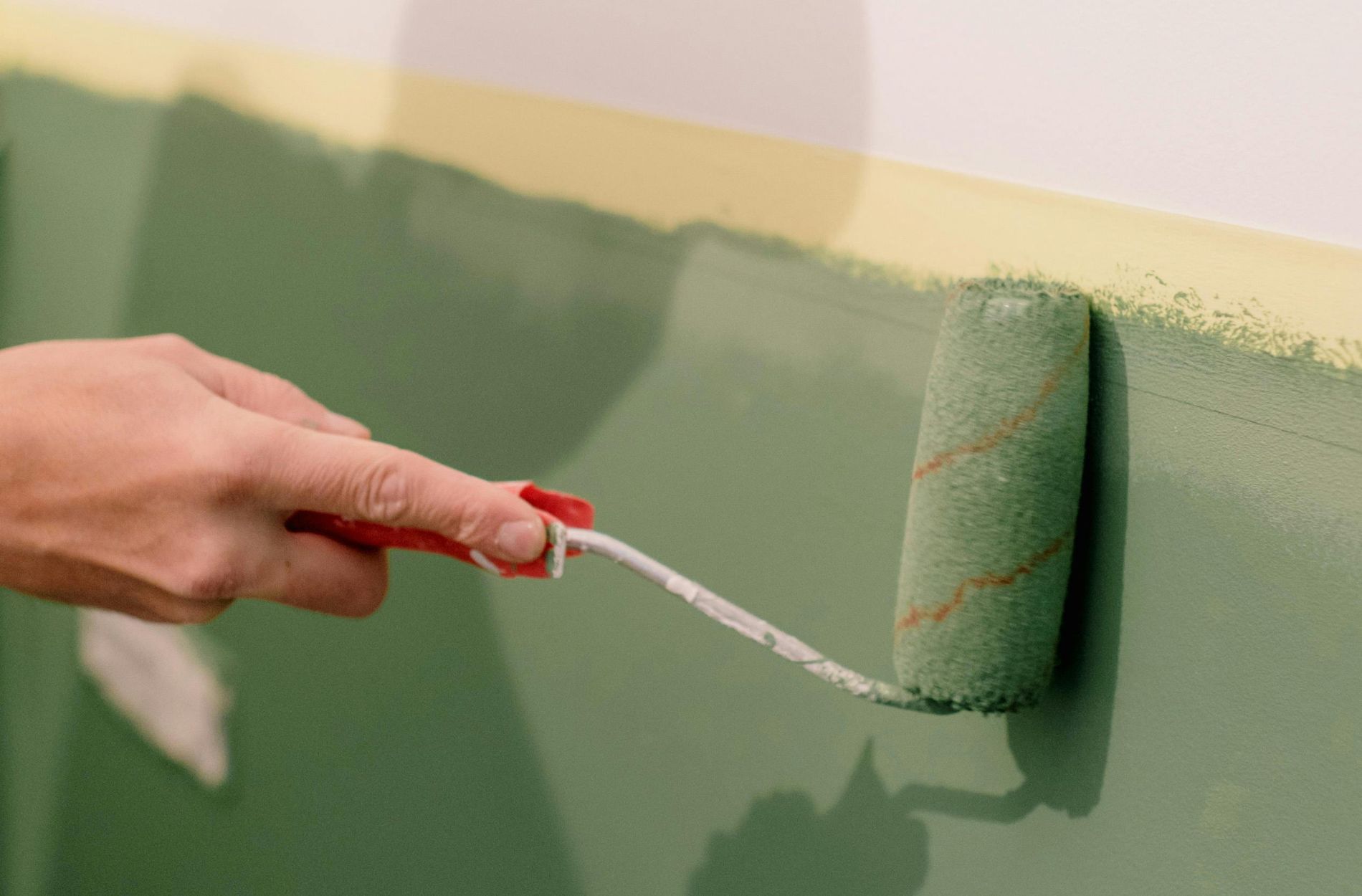 Benefits of Hiring Professional Painters